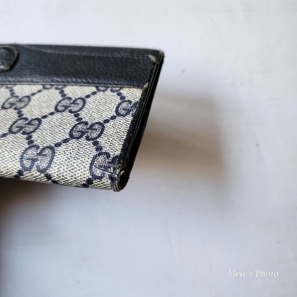 Gucci | Bags | Authentic Vintage Guccu Long Dary Navy Wallet With Coa ...